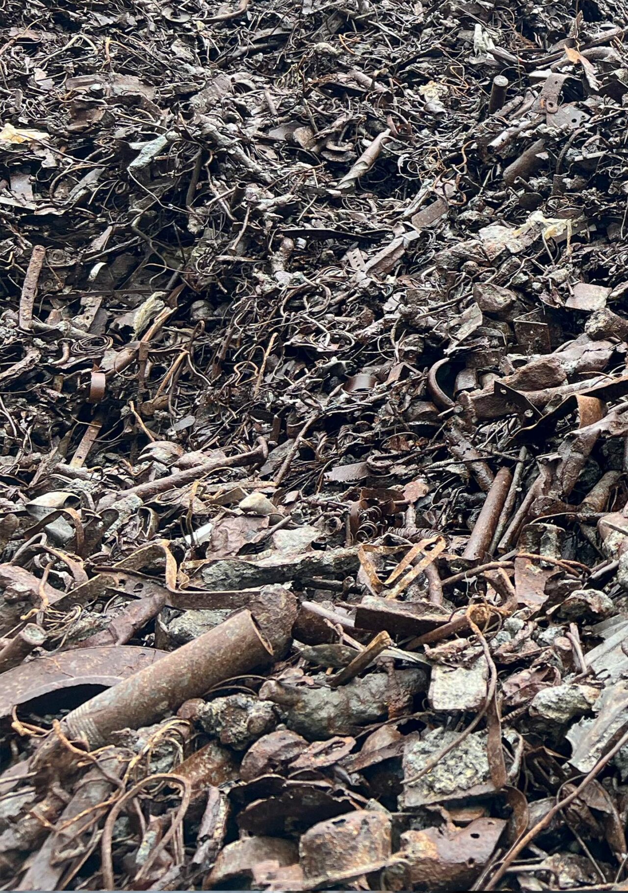 Ferrous scrap for smelters - UK - HJHansen Recycling Group